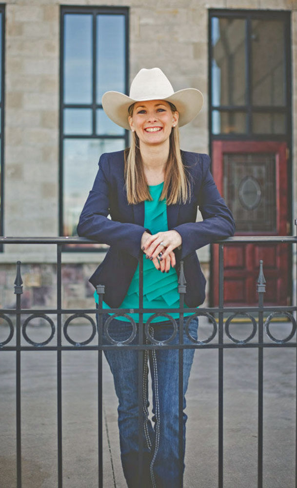 Jamie Samples | Social Media Specialist | Equine Marketing Professional